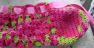 Ravelry: Retro bed slippers pattern by Judith L. Swartz