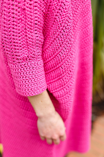 Ravelry: Bold Batwing Dress pattern by Ruby McGrath