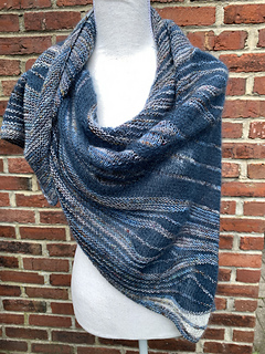 Ravelry: Adventuretwin's Floatini for Laura