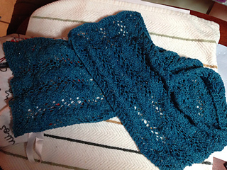 Ravelry: Aetara's Tealtember Strangling Vine Lace Scarf