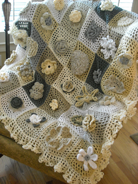 Ravelry: Afghaniac's Neutral flowers afghan
