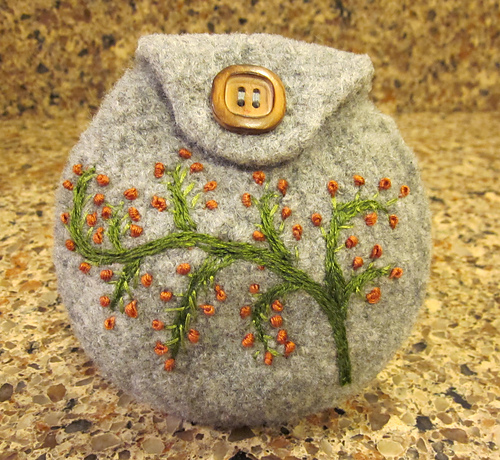 Ravelry: Agilejack's Heather Grey Felted Wool Coin PUrse