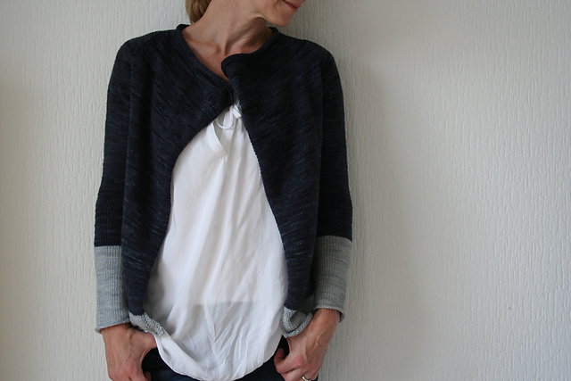 Ravelry: Ahribokatrinchen's Audrey Cardigan ***Testknit***