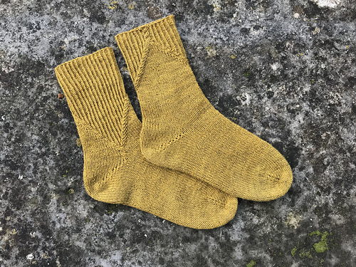 Ravelry: Gavl pattern by Alice Sleight
