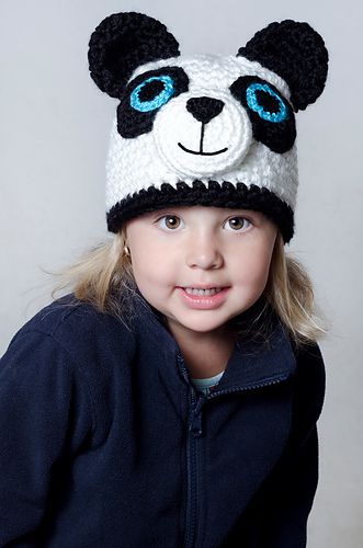 Ravelry: Panda hat / Bonnet panda pattern by Akroche Tatuk