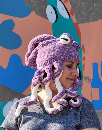 Ravelry: Octopus Hat pattern by Deborah West