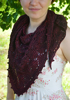 Ravelry: Aleknit's The Lonely Maple Tree Shawl