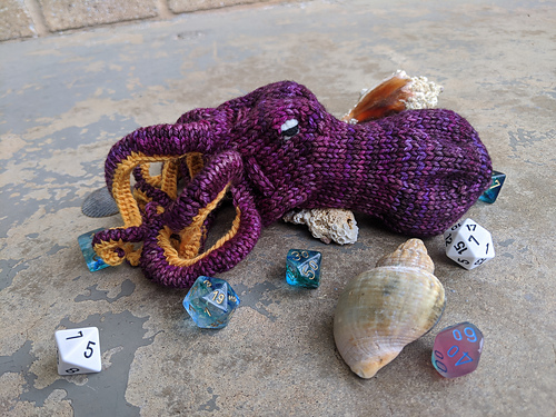 Ravelry: Octopus Bag pattern by Deborah West