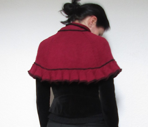 Ravelry: Victorian-style ruffled cape pattern by Alexa