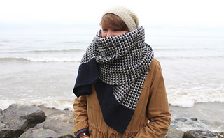 Ravelry: The Weston Tweed Wrap pattern by cold comfort knits