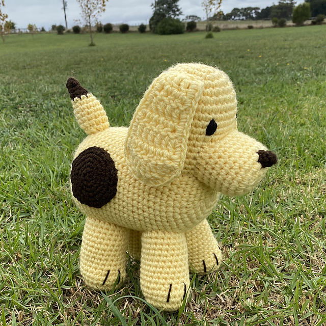 Ravelry: Spotty Dog pattern by Alison Rennison