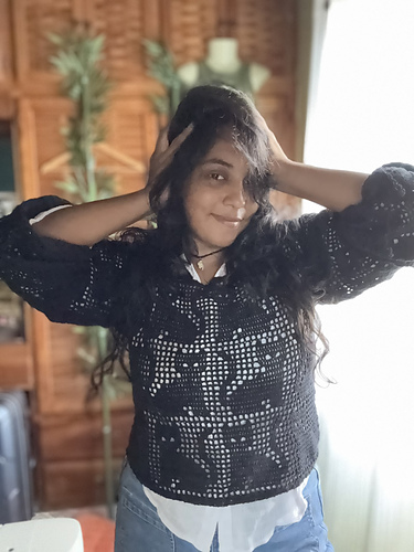 Ravelry: Binx Halloween Sweater pattern by Alice Briallen