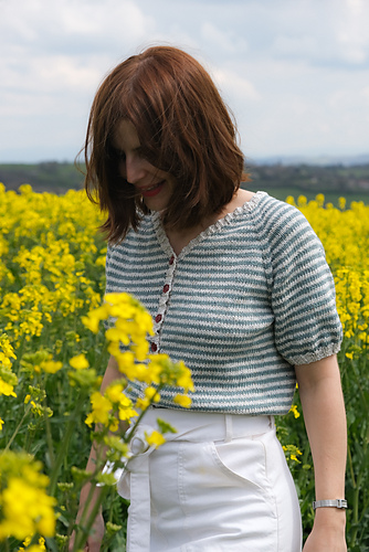 Ravelry: Marinette pattern by Alice Hammer