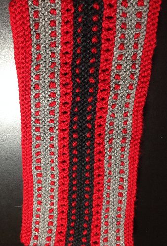 Ravelry: Two Color Garter Slip Stitch Scarf pattern by Alice Kalush