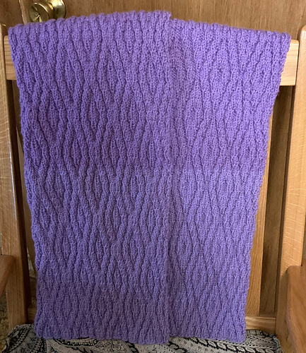 Ravelry: Reversible Elongated Diamond Blanket 2 pattern by Alice Kalush