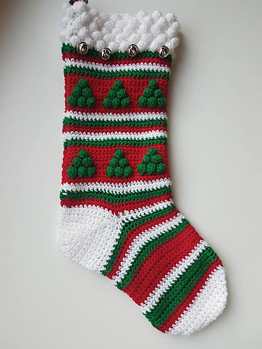 Ravelry: St Nick's Christmas Stocking pattern by Alice Yarn
