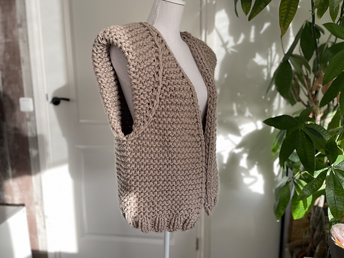 Ravelry: Knit chunky gilet 'Skylge' pattern by Frisian Knitting
