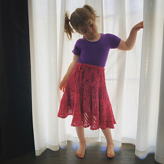 Ravelry: HarvestedHues' Sun Ray Skirt for Cora