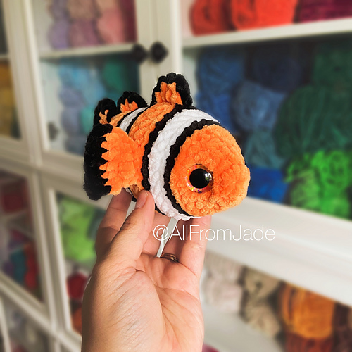 Ravelry: Clover the Clown Fish pattern by Jade Gauthier-Boutin