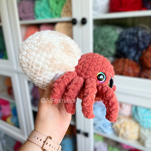 Ravelry: Sabrina the Spider pattern by Jade Gauthier-Boutin