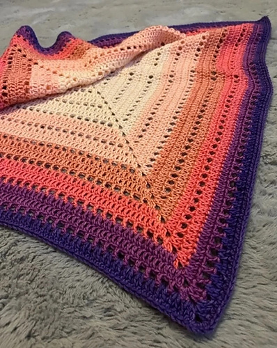 Ravelry: First Steps Baby Blanket pattern by Alla Bella