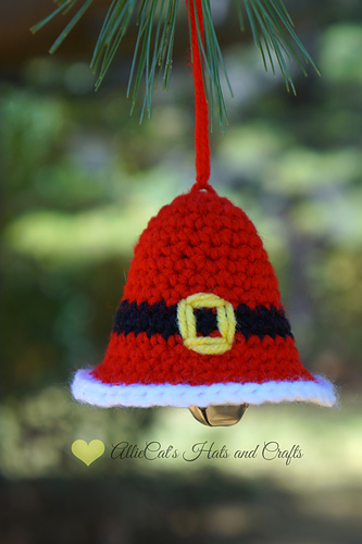 Ravelry: Kringle Bell Ornament pattern by RaeLynn Orff