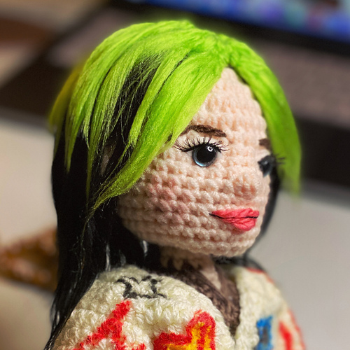 Ravelry: Billie Eilish inspired Amigurumi pattern by Allison Hoffman