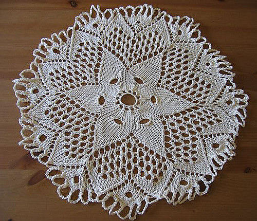 Ravelry: Coronet Design pattern by Marianne Kinzel