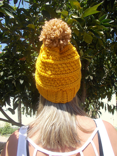 Ravelry: Honey Drops Beanie pattern by AlloverYarn Knits
