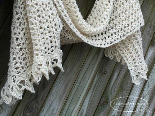 Ravelry: Pemberley Shawl pattern by Kristine Mullen
