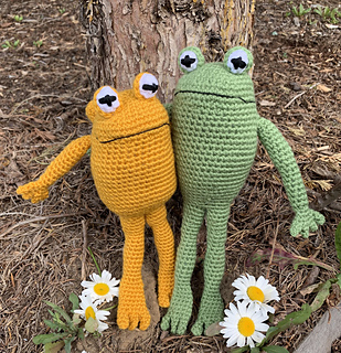 Ravelry: Frog and Toad Pattern Set - patterns
