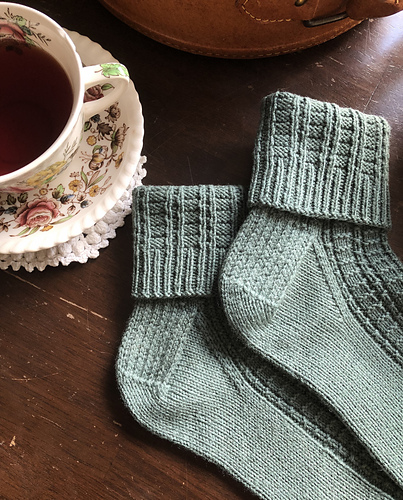 Ravelry: Paddington Station socks pattern by Ambrose Smith