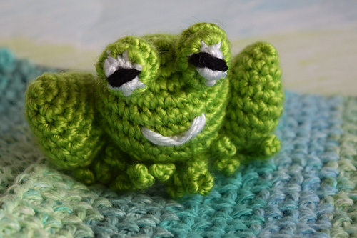 Ravelry: Tree Frog pattern by Julia Diepenveen