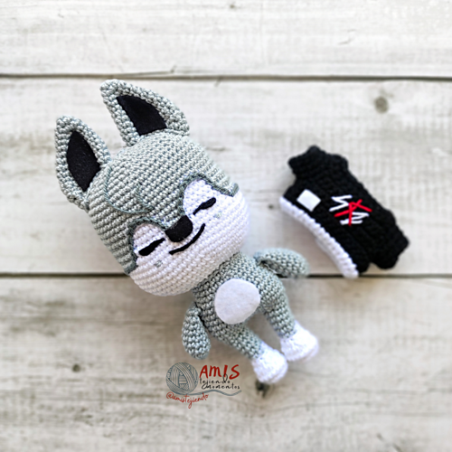 Ravelry: Wolf Chan Amigurumi SKZOO Bang Chan pattern by Esmeralda V. Z.