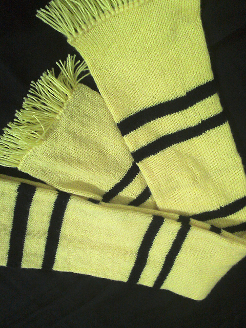 Ravelry: Harry Potter Hufflepuff Scarf pattern by Amrita Sharma