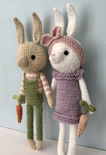 Ravelry: Little Knit Bunnies pattern by Amy Gaines