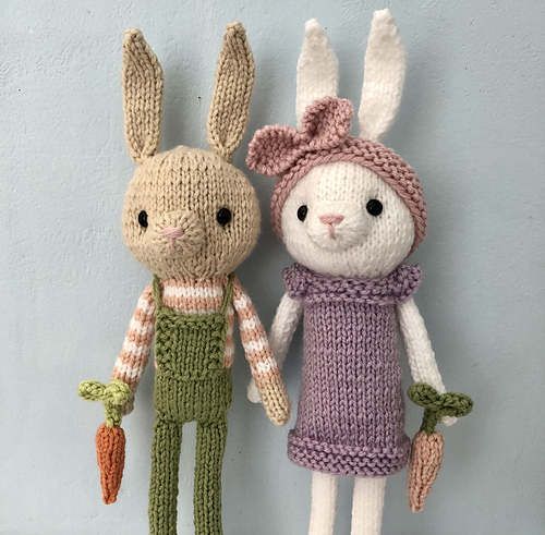 Ravelry: Little Knit Bunnies pattern by Amy Gaines