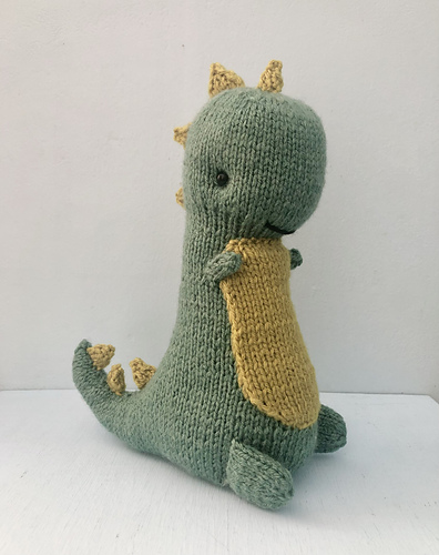 Ravelry: Dinosaur pattern by Amy Gaines