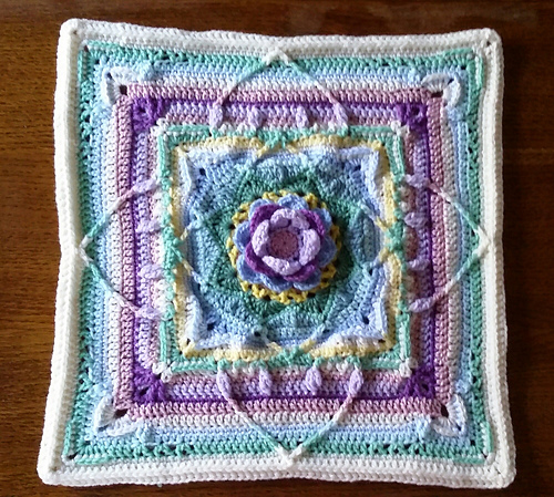 Ravelry: AnWit's Demelza blanket
