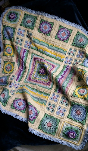 Ravelry: AnWit's Demelza blanket