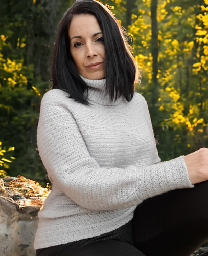 Ravelry: Caricia Sweater pattern by Ana M Valero