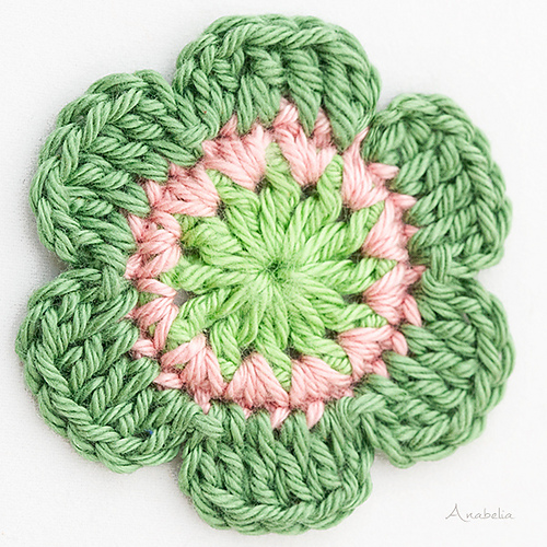 Ravelry: 6 petals flower pattern by Anabelia Handmade