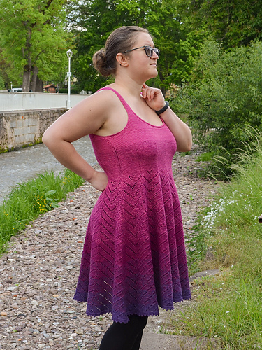 Ravelry: Mulberry summer top or dress pattern by Andrea Cretu