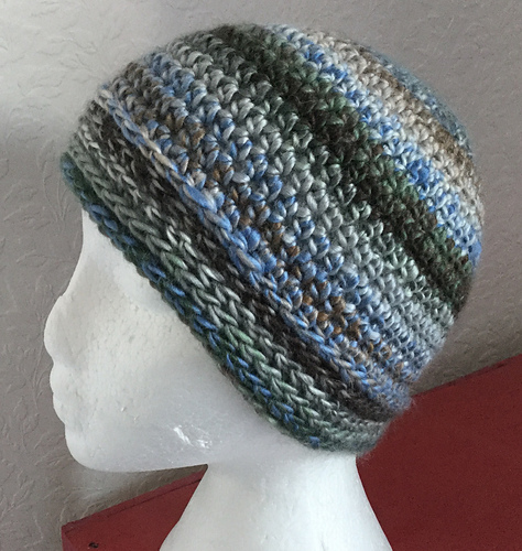 Ravelry: 3rd Loop Striped Edge Beanie pattern by Erangi Udeshika