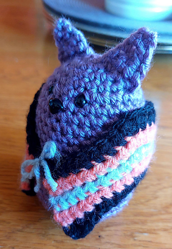 Ravelry: Bat in a Wrap (Bat Wrap) pattern by Angela Hutchinson