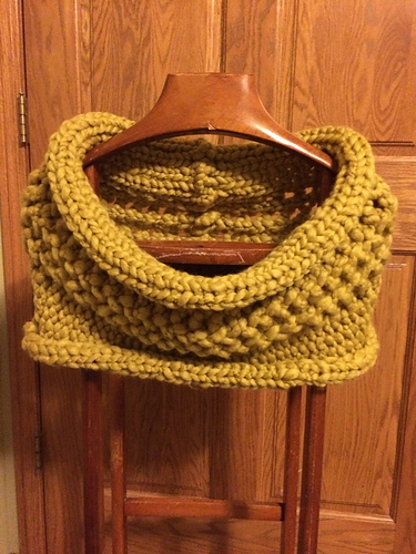 Ravelry: Cafe Cowl pattern by Angela Steffen