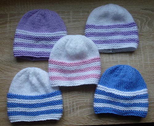 Ravelry: Babbity Baby Hat pattern by marianna mel