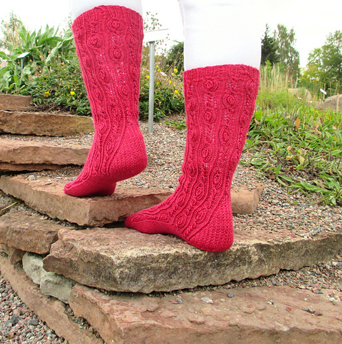 Ravelry: Pearls-on-a-String Socks pattern by Anita Grahn