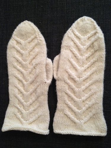 Ravelry: Leine vott - hjortegevir pattern by Randi Stoltz