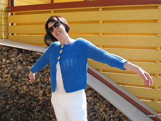 Ravelry: AnnaSam's Blue February lady sweater